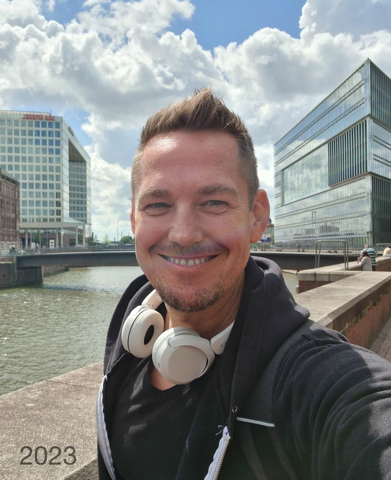 Designing Digital Solutions in the Right Way - Michael Wutzke